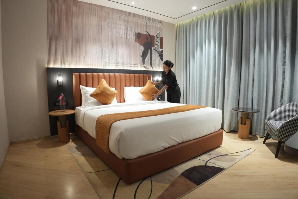 Ramada Encore by Wyndham Chandigarh Zirakpur, Zirakpur (updated prices ...