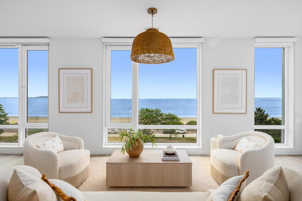 The Boston Beach House, Revere (updated prices 2026)