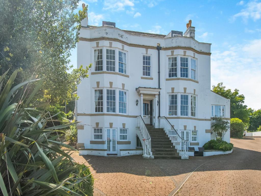 Driftwood At Whitehall, Whitby (updated prices 2026)