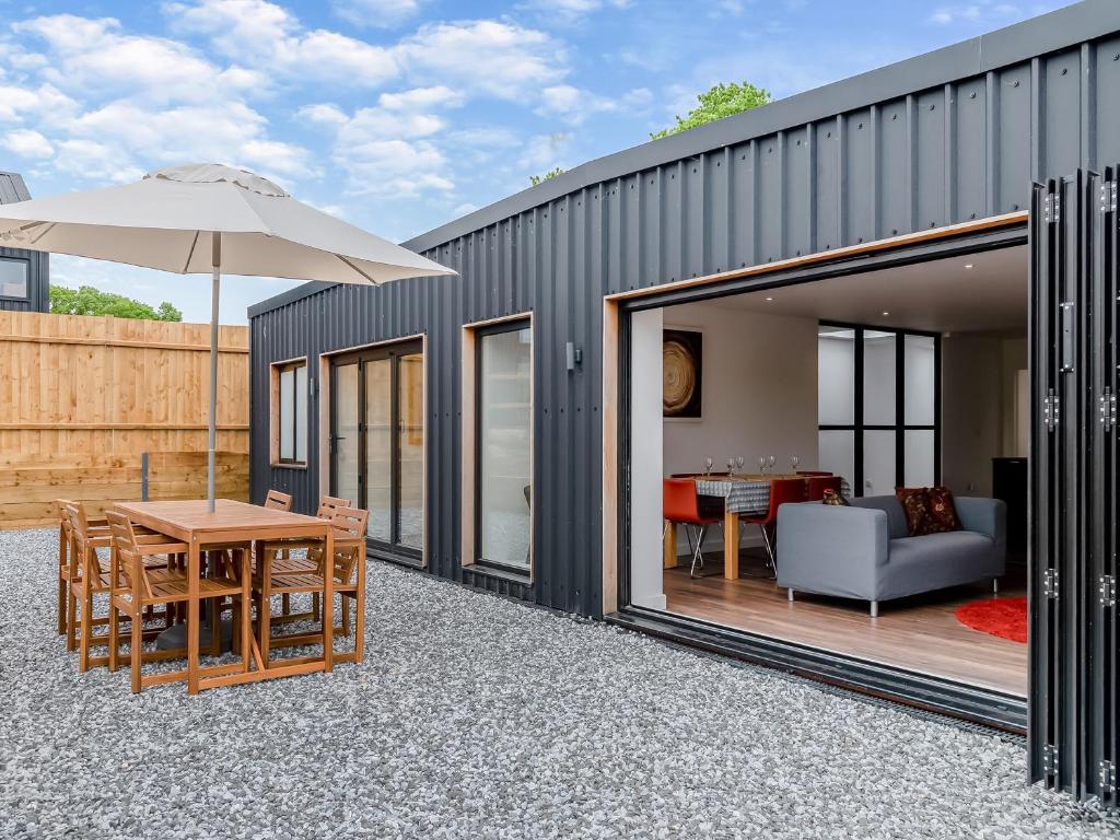 The Dairy, Three Legged Cross (updated prices 2025)