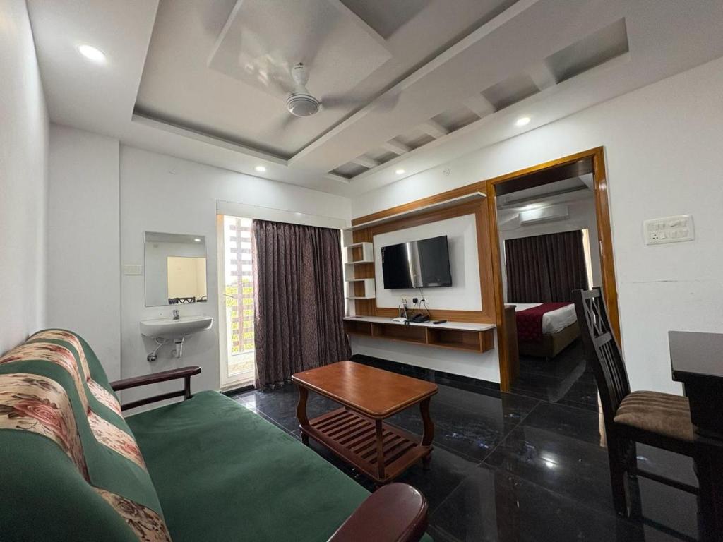 NMS GRAND VIEW TOWER, Pondicherry (updated prices 2025)