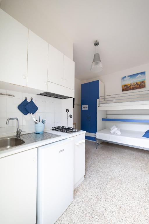 Vivilo Collection - Santa Laura Loft with Garden, Sperlonga (precios ...