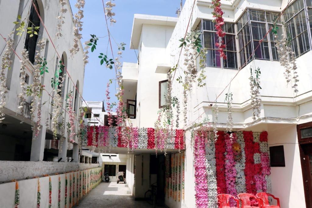 Hotel O Prayag Vimla Banquet Hall, Bhairaun Ghāt (updated prices 2025)