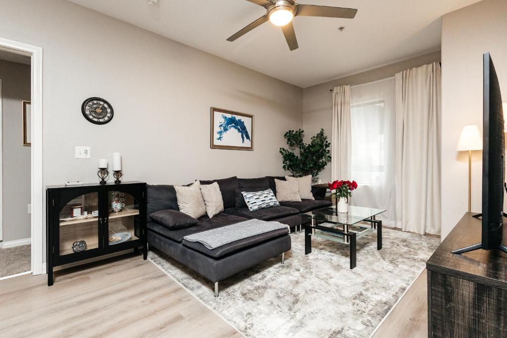 Elite 2BD in Miracle Mile, Los Angeles (nove cijene za 2025.)