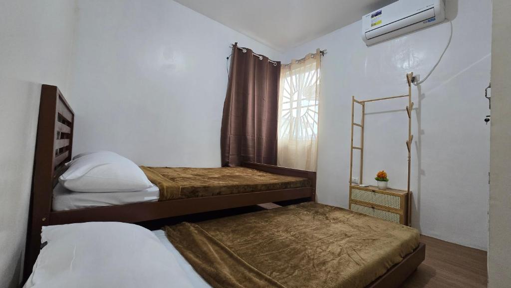 House for Rent in Pampanga, Malpitic (updated prices 2025)