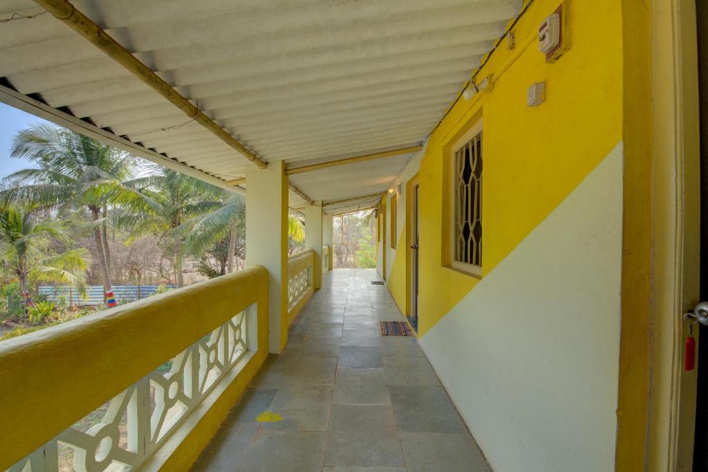 Hotel O Yellow House, Sātirje (updated prices 2025)