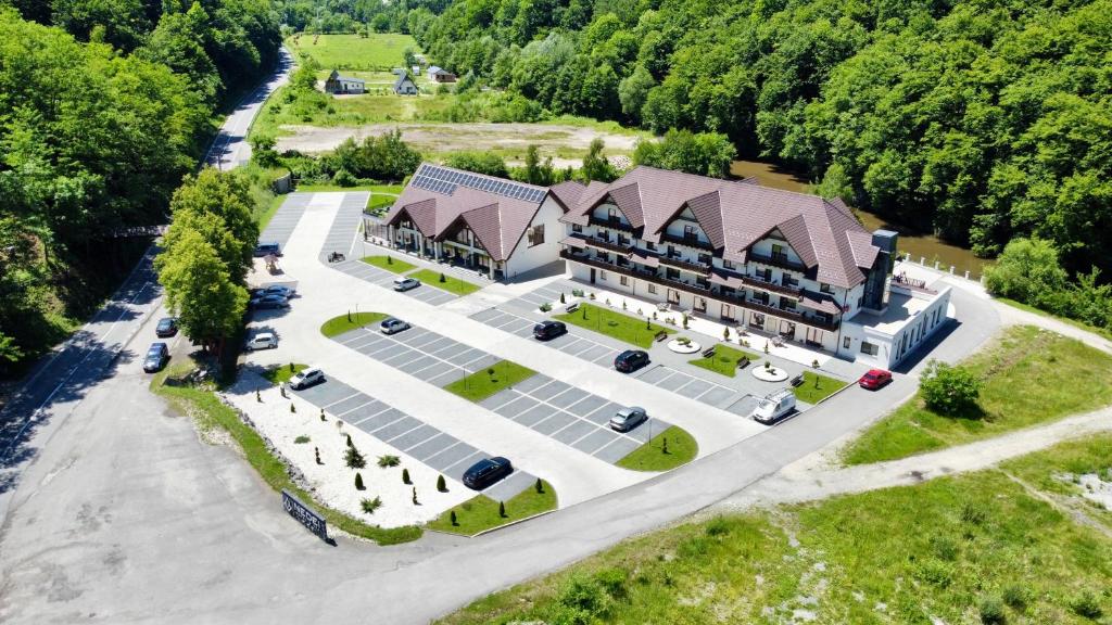 Nedei Hotel&Spa Transalpina, Martinie (updated prices 2026)