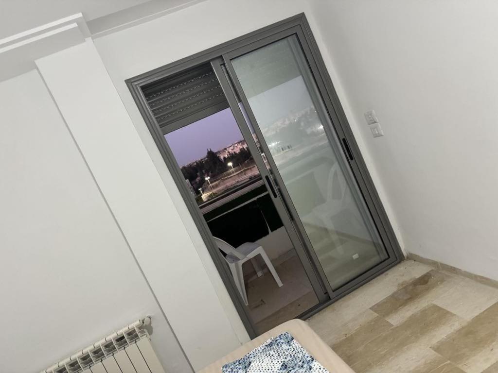 Élisée, El Aouina (updated prices 2026)