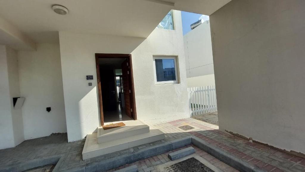 Damac hills 2 vardon cluster, Dubai (updated prices 2026)