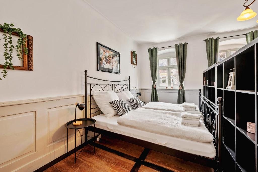 LubuNest2 Altstadtwohnung am Blühenden Barock, Ludwigsburg (updated prices 2025)