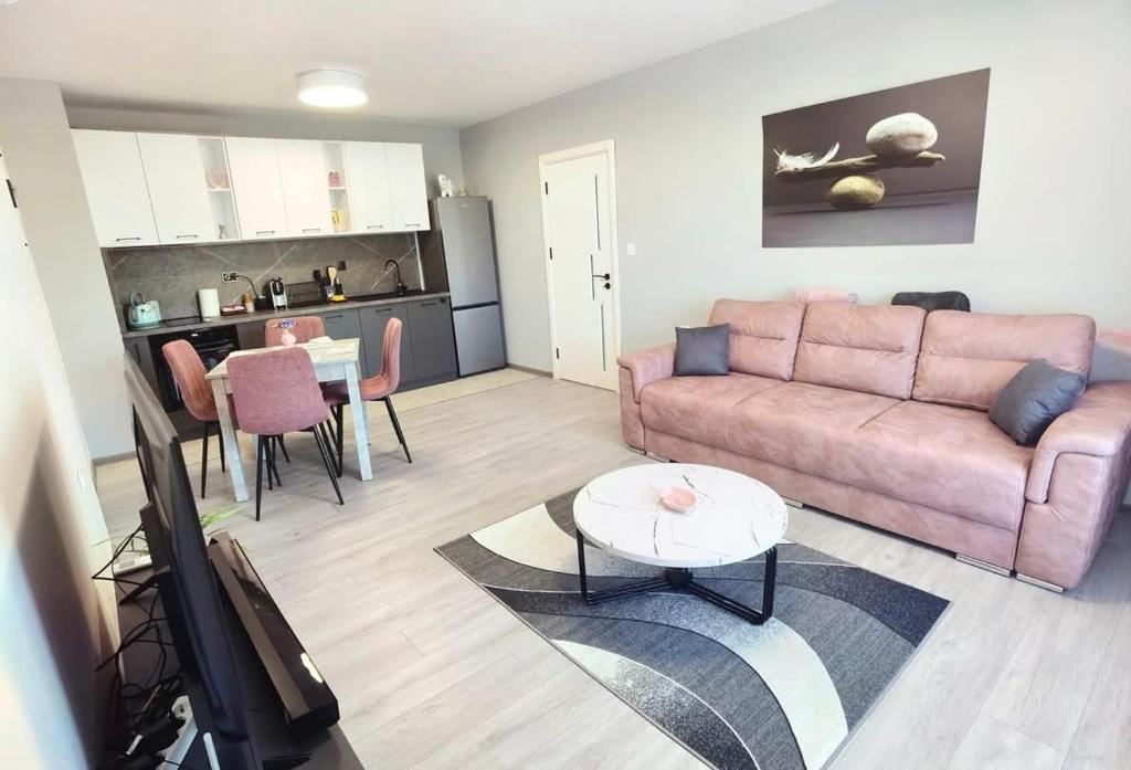 Candy 26 Apartment, Velingrad (updated prices 2026)