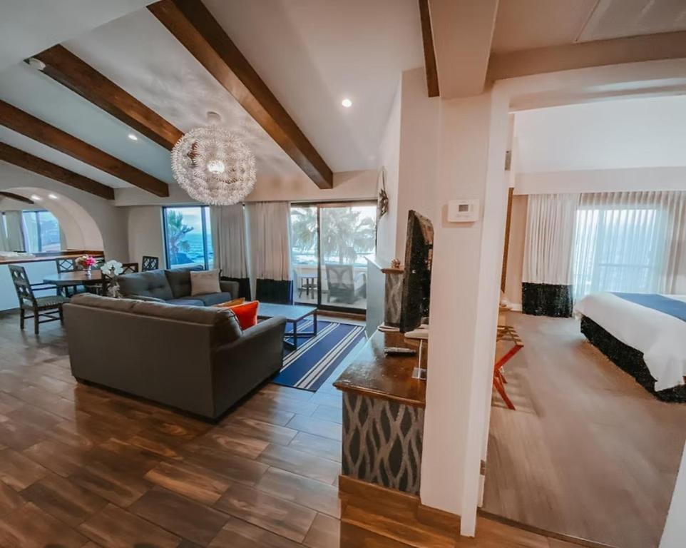 Hotel Punta Morro, Ensenada (updated prices 2025)