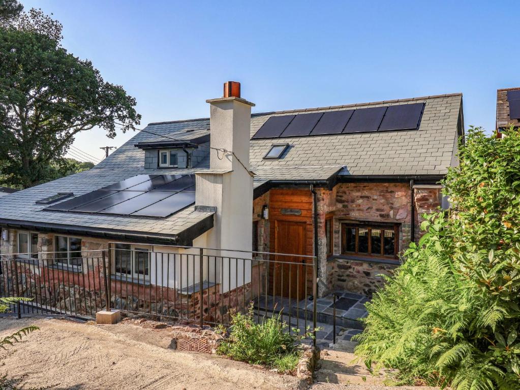Heathmoor, Yelverton (updated prices 2026)