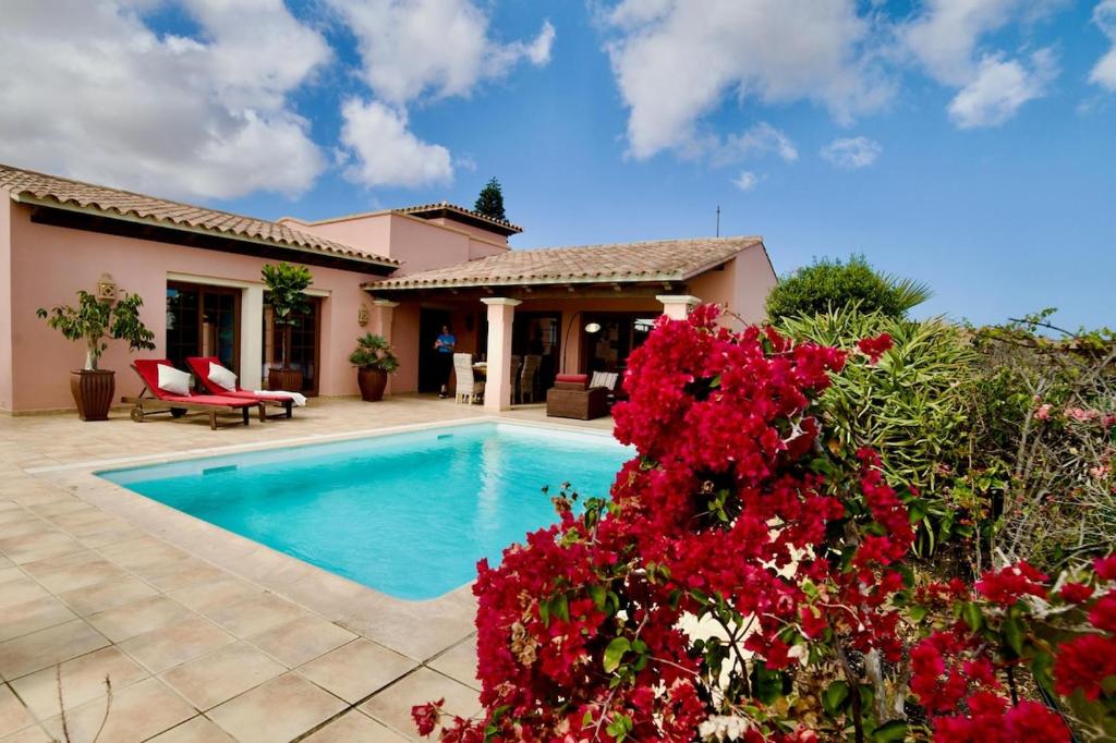 Casa Zeus - No Stress Holidays, Corralejo (updated prices 2026)