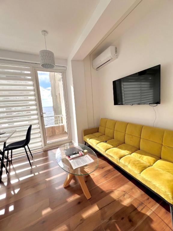 Sunkissed apartment by Adriatic Living, Durrës (updated prices 2026)