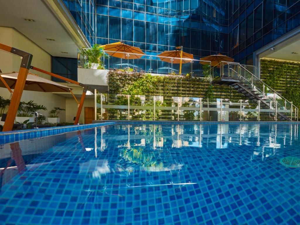 Stay Across NAIA Terminal 3 in Newport City, Manila (updated prices 2026)