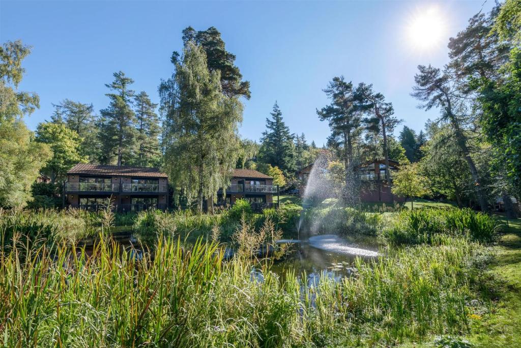Hilton Grand Vacations Club Craigendarroch Suites Scotland, Ballater ...