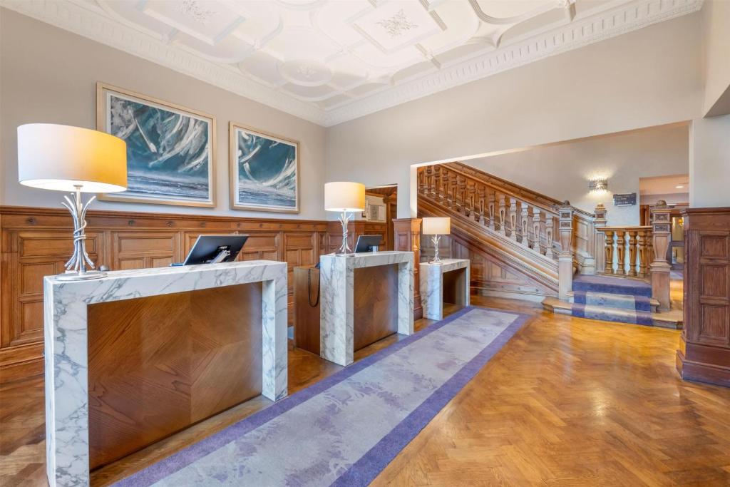 Hilton Grand Vacations Club Craigendarroch Suites Scotland, Ballater ...