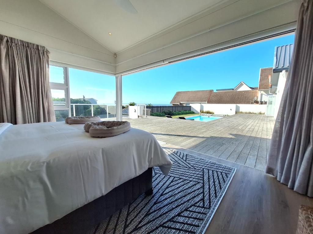 Oceanfront Oasis - Private pool and Solar, Port Alfred (updated prices 2026)