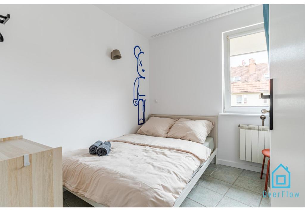 Saturn Room - 15 min to Old Town Gdansk, Gdańsk (updated prices 2025)