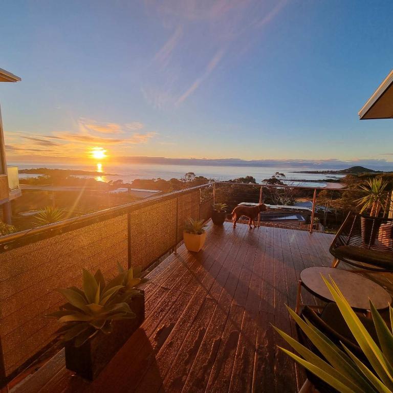 Ocean View Beach House, Bicheno (updated prices 2026)