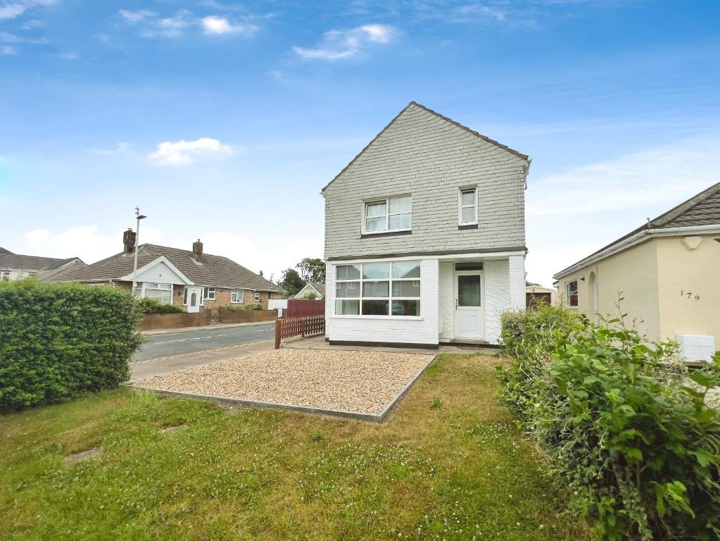 Cleethorpes Modern Home, Old Clee (updated prices 2026)