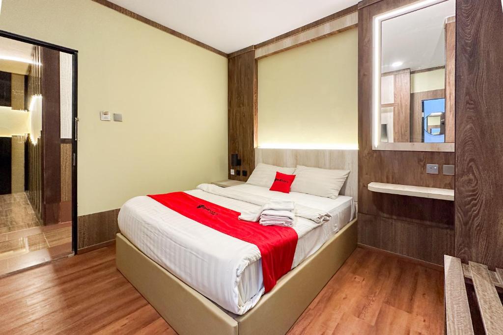 RedDoorz Plus at Pasar Bengkong Centre Batam, Sengkuang (aktualisierte ...
