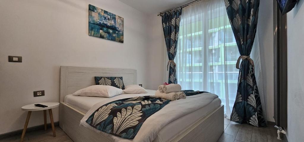 Alezzi Luxury Apartamente-Resort cu Piscina Spa Gym Restaurante in ...