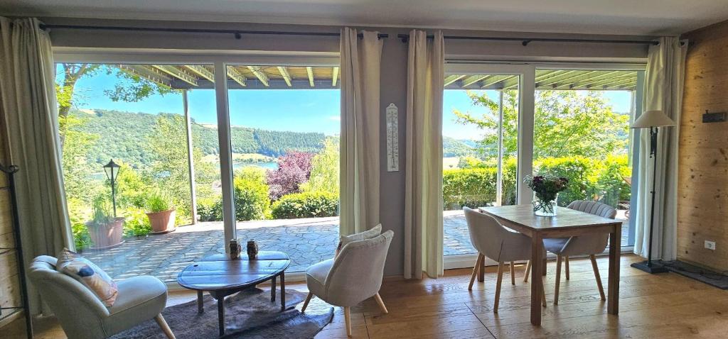 Romantic and Cosy Studio with Lake View in Meerfeld Eifel Region ...