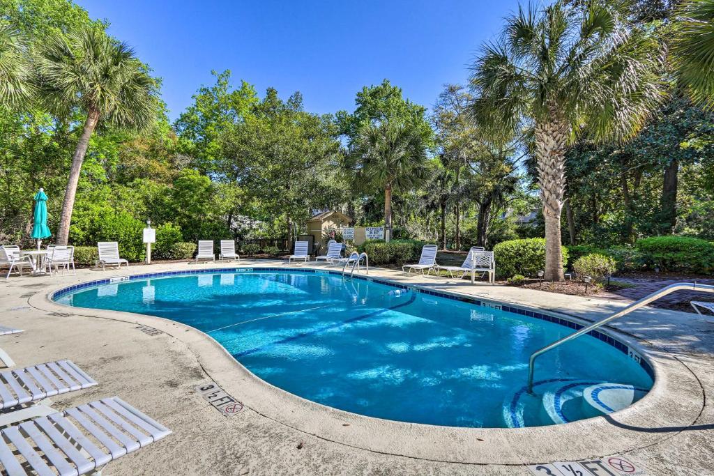 1st-Floor Condo, 2 Blocks to Coligny Beach Park, Hilton Head Island ...