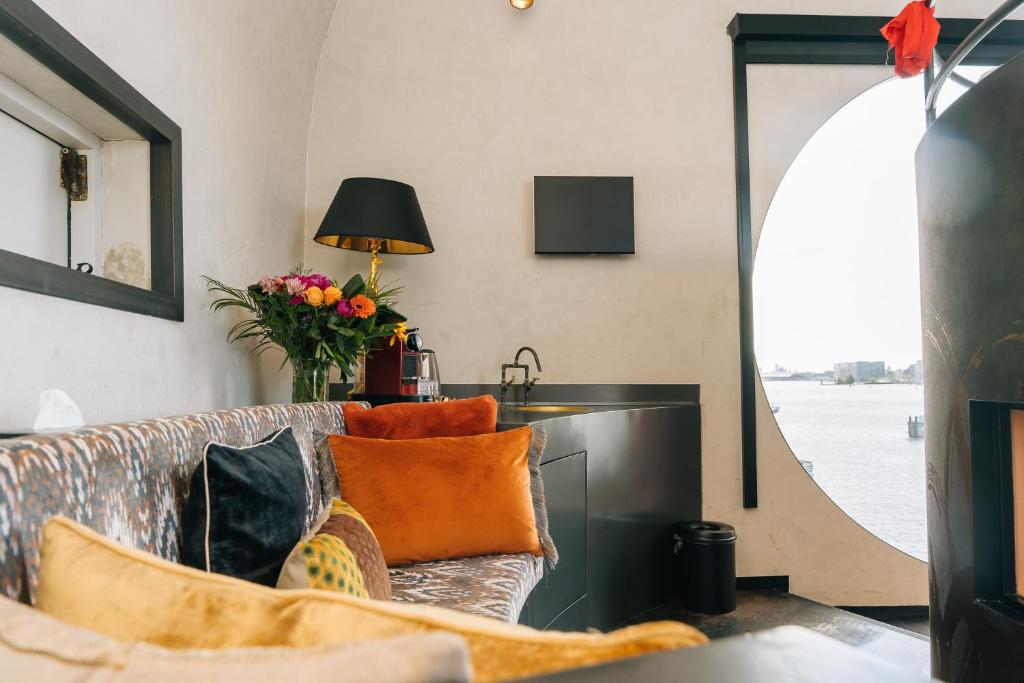 Botel, Amsterdam (updated prices 2025)