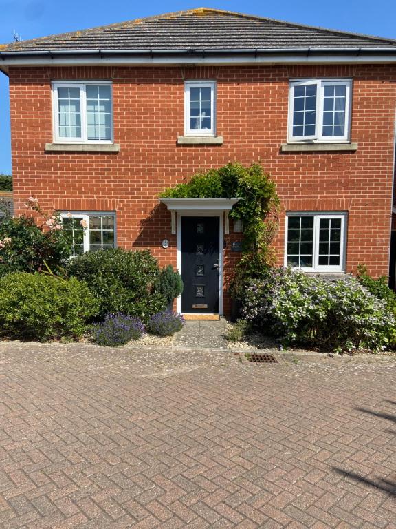 Flint Lodge, Peacehaven (updated prices 2026)