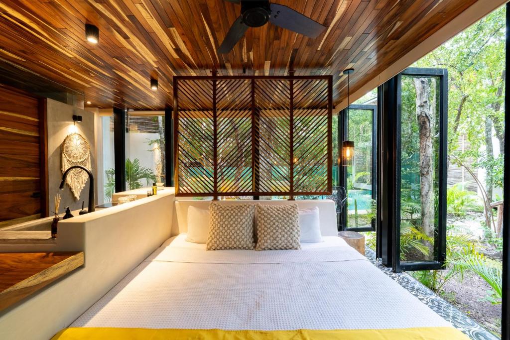 Chay Glass Jungle House, Tulum (updated prices 2025)