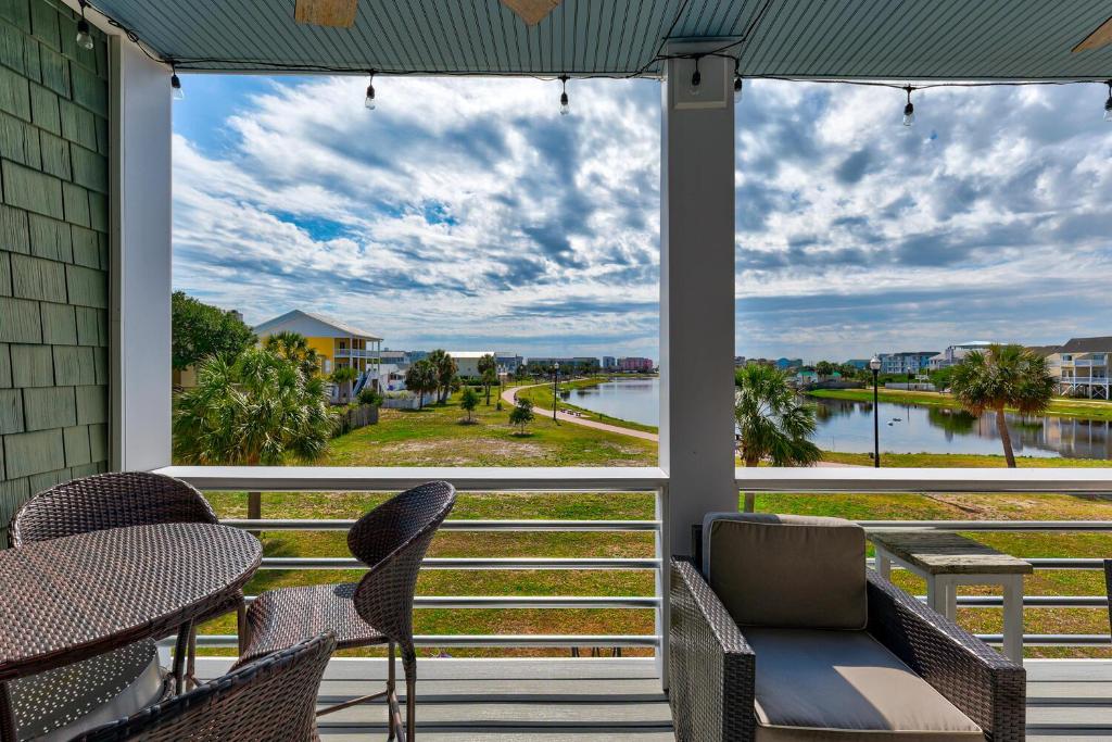 Lakefront Paradise by Carolina Beach Realty, Carolina Beach (updated ...