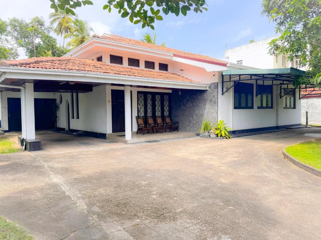 Grand Residencies Negombo, Negombo (updated prices 2026)