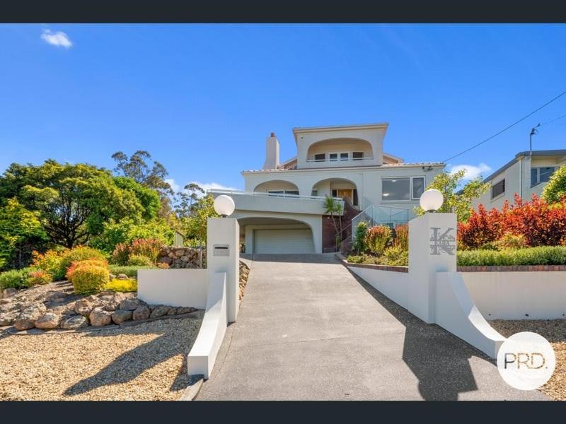 Huge luxurious home - Stunning Water Vista, Howrah (updated prices 2026)