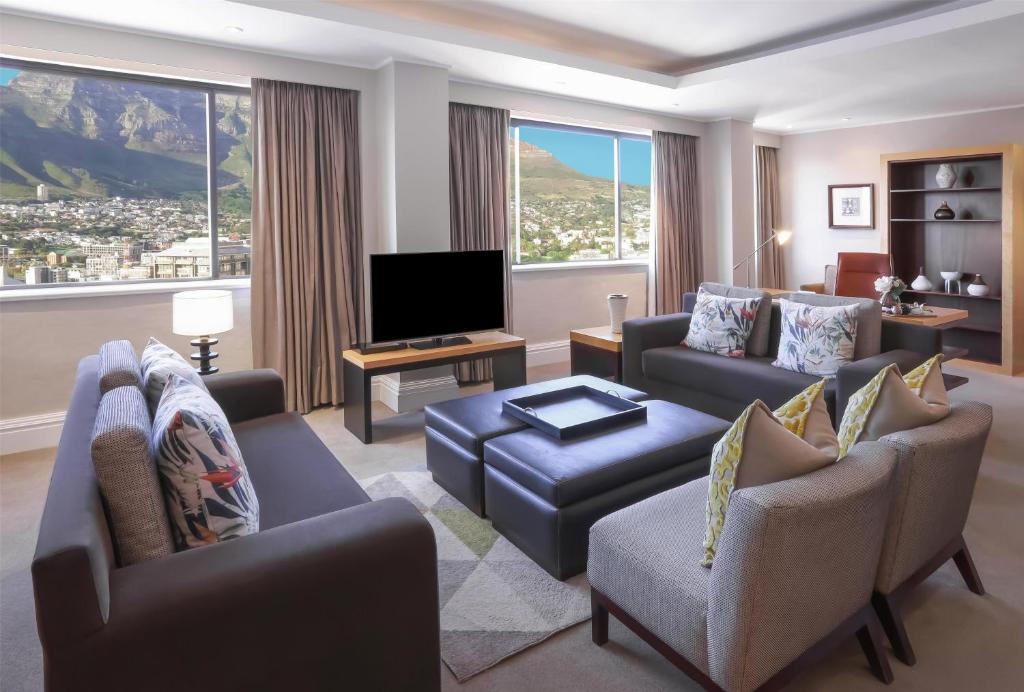 Southern Sun Cape Sun, Cape Town (updated prices 2025)