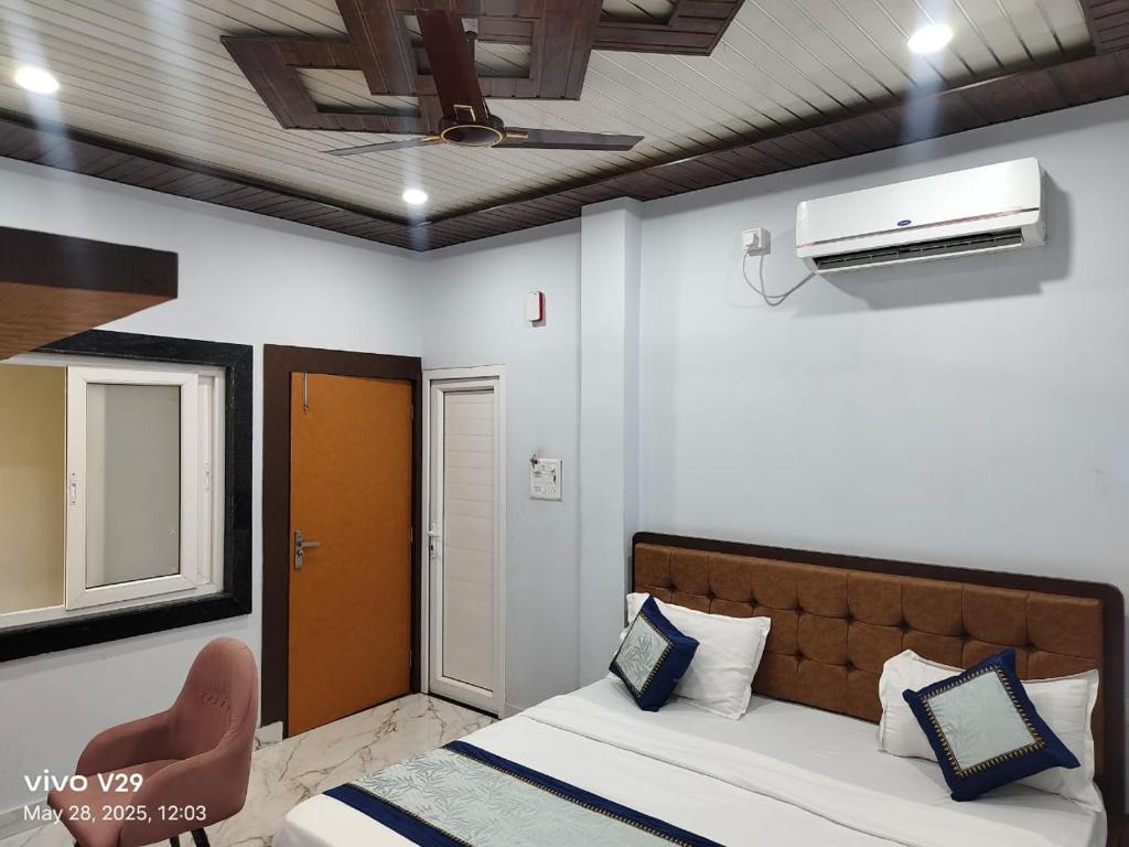 The Puranjay Hotel, Jāmb (tarifs actualisés, 2025)