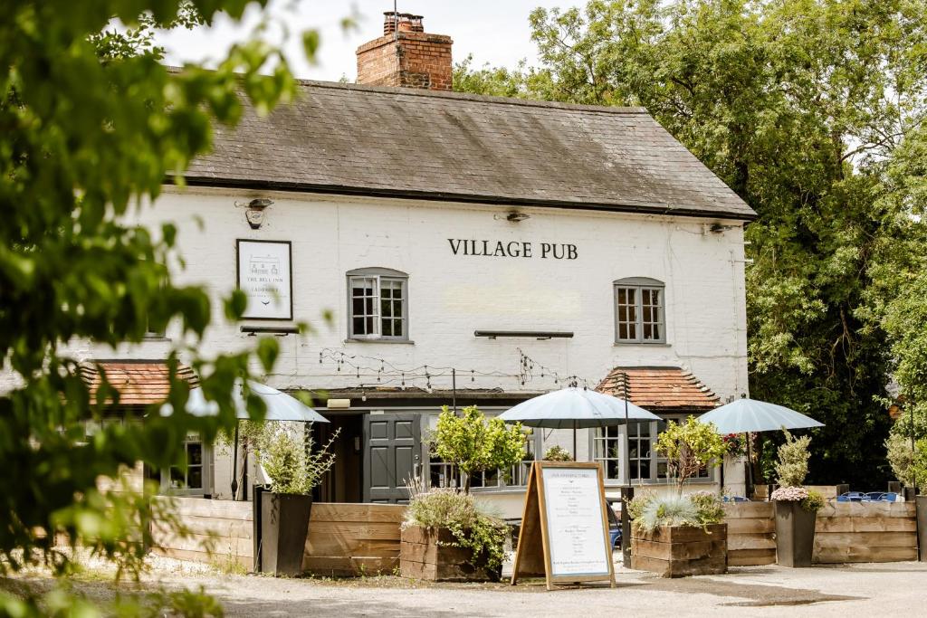 The Bell Inn, Ladbroke, Ladbroke (updated prices 2025)