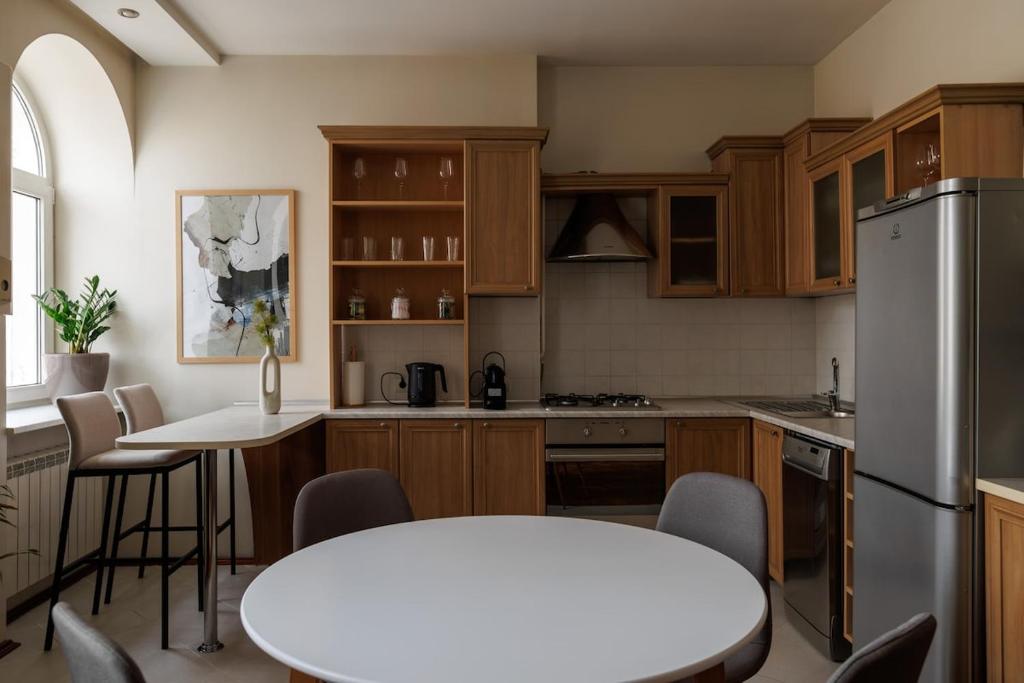 Tighina Street - 2BD Cosy suite, Chişinău (updated prices 2025)