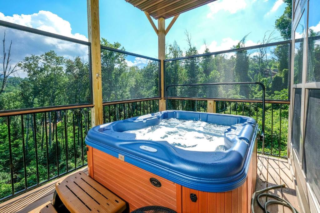 Bear Watch 1011, Gatlinburg (updated prices 2026)