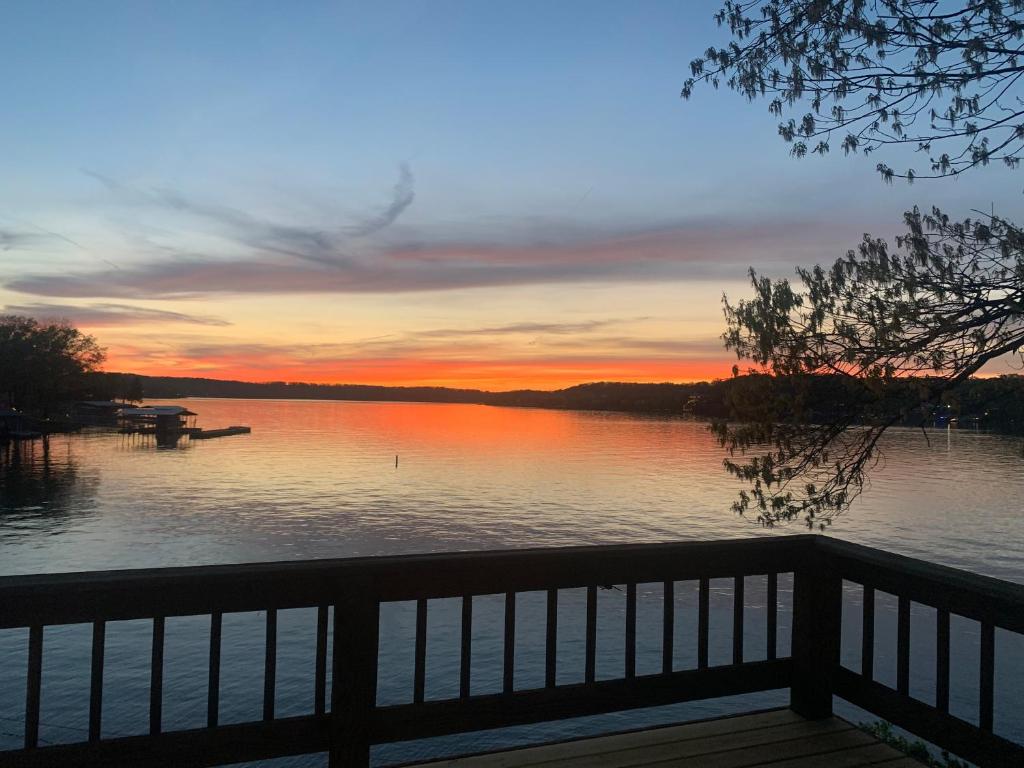 Lakefront Deck Dock View on Lake of the Ozarks MO, Sunrise Beach ...