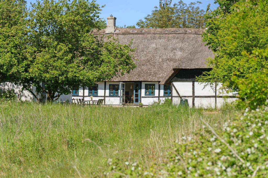 Golf Holiday In Thatched House Near Langeland, Humble (updated prices 2026)
