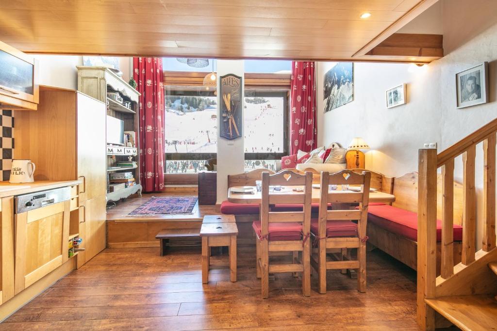 Altaïr - Station de ski accessible à pied, Villarembert (updated prices ...