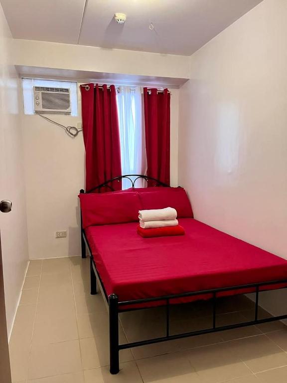 Urban Deca Staycation in Manila by April & Ivan, Manila (nove cijene za ...