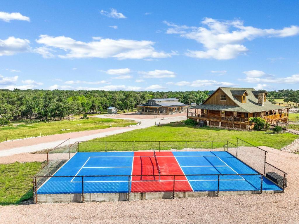 Log Home at RusTx Ranch, Wimberley (precios actualizados 2026)