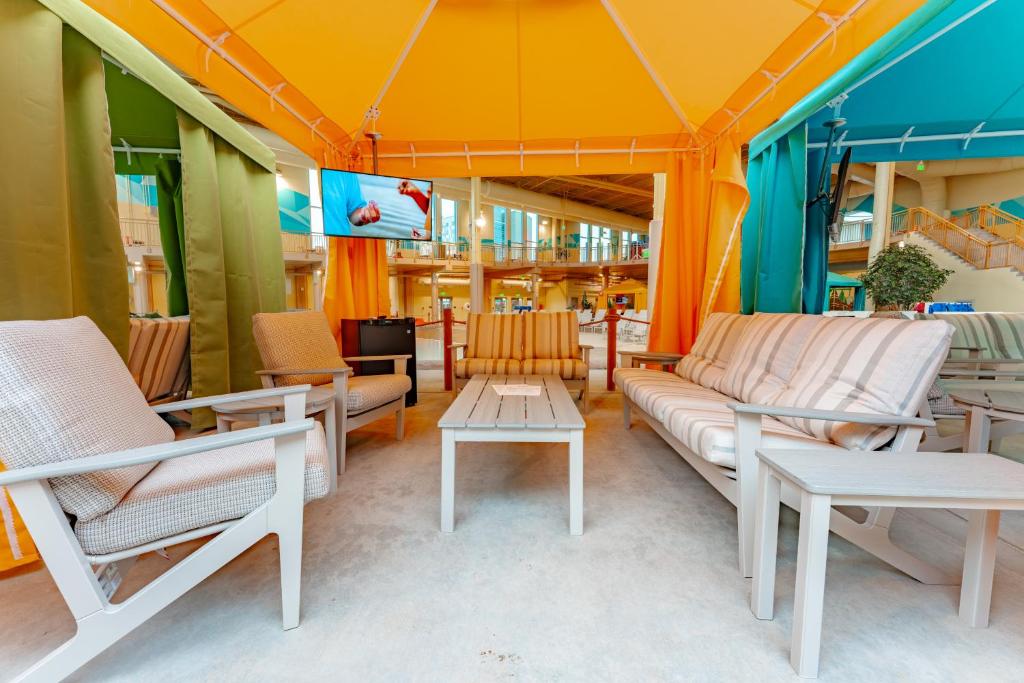 OKANA Resort and Indoor Waterpark, Oklahoma City (updated prices 2025)