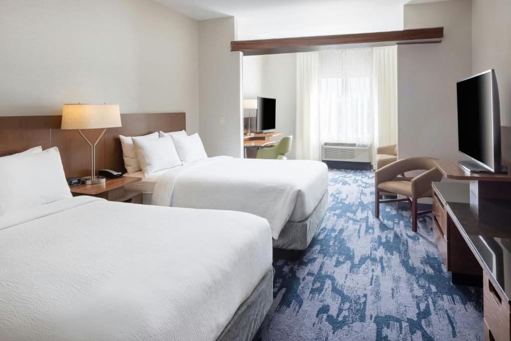 Fairfield Inn & Suites by Marriott Springfield Northampton/Amherst ...