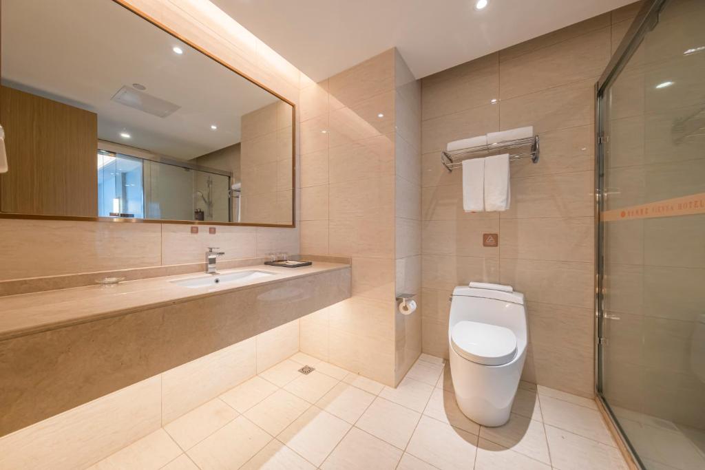 Vienna Hotel Fuzhou Mawei Banzheng Cultural Scenic Area Branch, Fuzhou ...