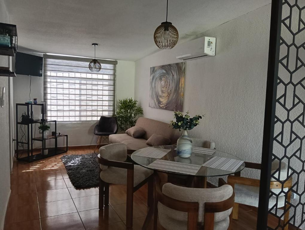 Casa linda y acogedora, a 3 min Distrito Uno, Chihuahua (updated prices ...